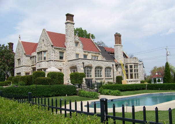 Roofing Systems Cincinnati, Cleves, Indian Hill, Hyde Park, Madeira